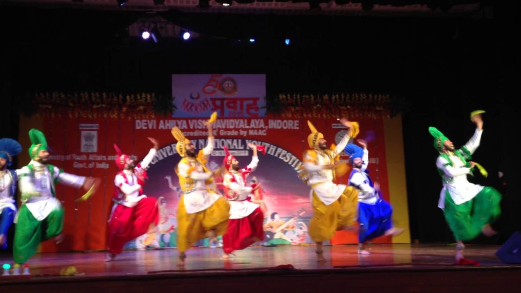 Binnu Dhillon Biography | Family | Wife | Best Comedy | Funny